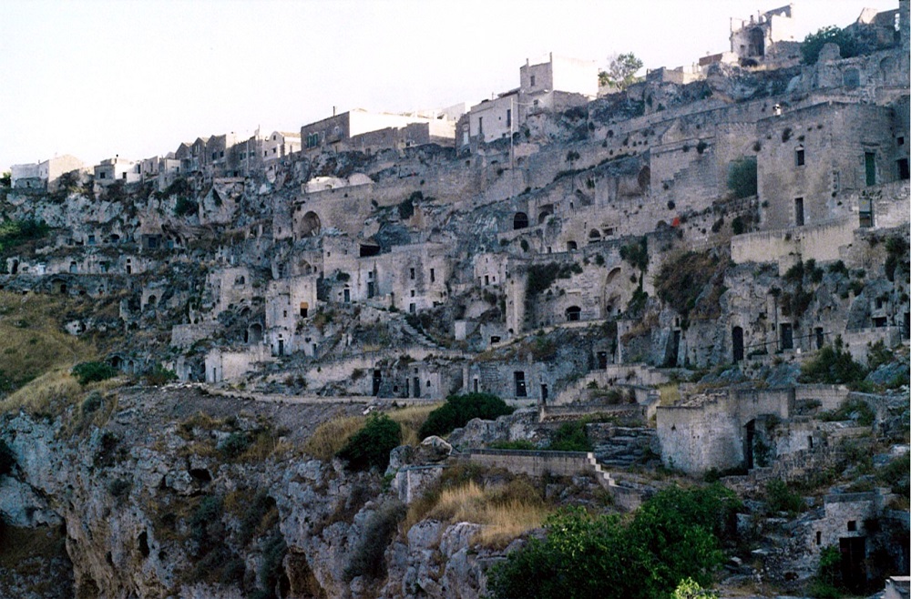 La via delle gravine – The Light Canvas