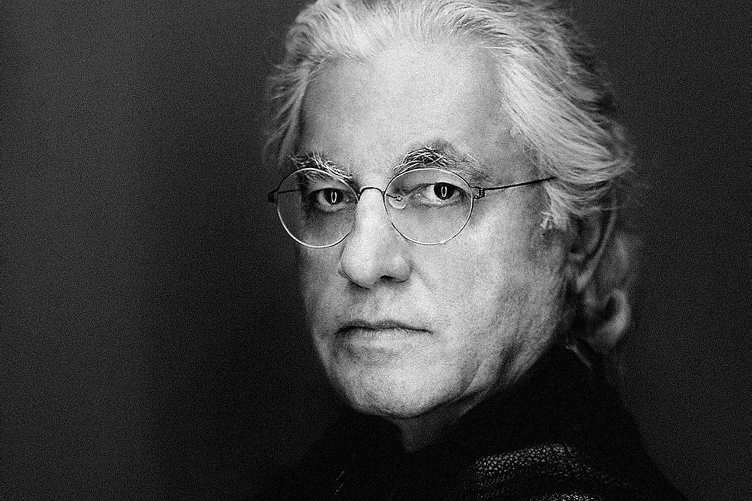 ADDIO a Germano Celant: battezzò “l’arte povera” nella Torino degli anni ‘60 – The Light Canvas